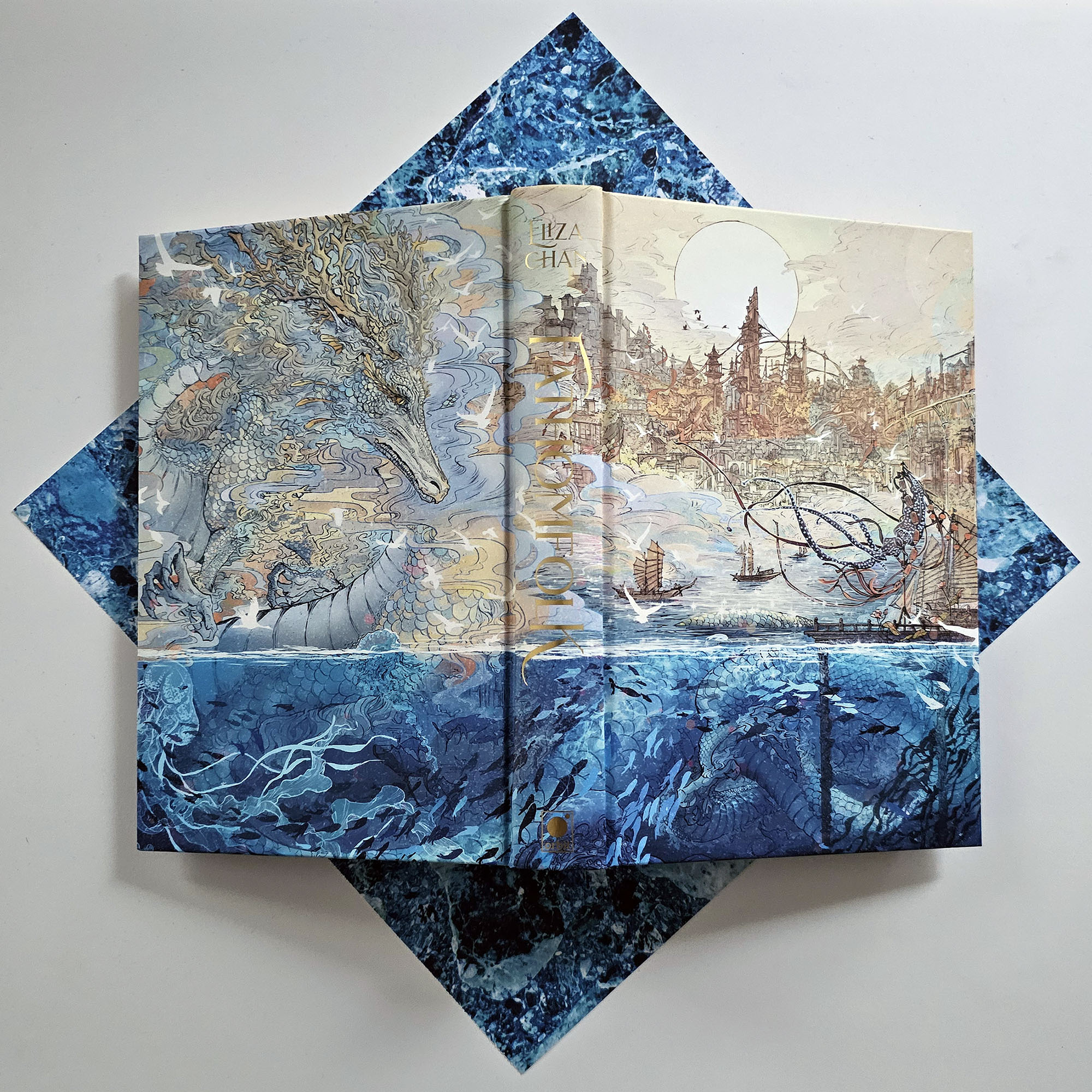 The Book Witch 🌈📚